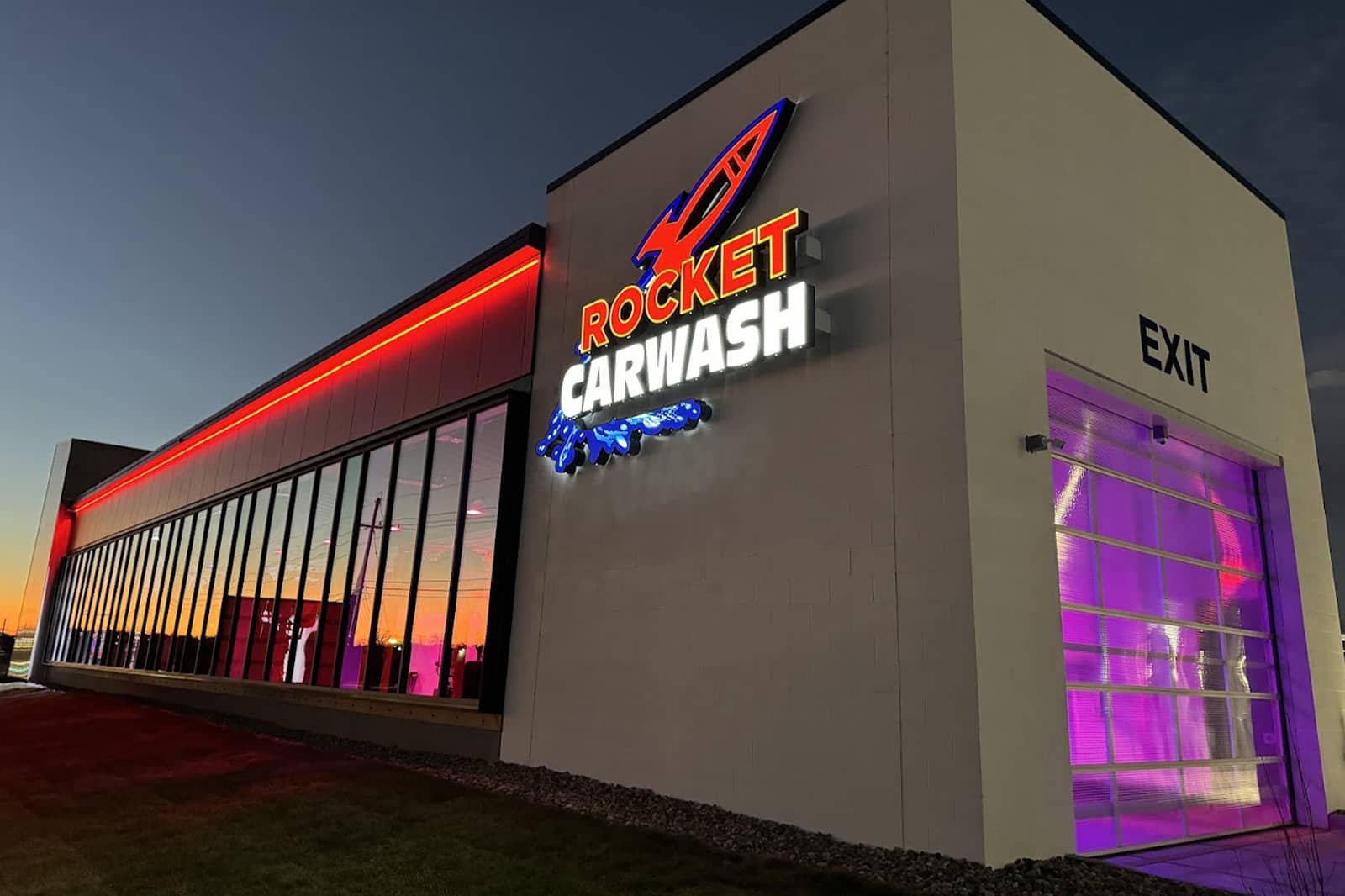 Rocket Carwash in Nebraska - Automatic Drive-Thru Washes